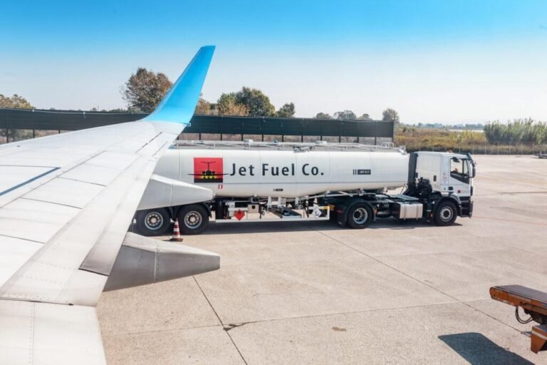 Airline Fuel Costs Surge: Will Flights Cost More in 2026?